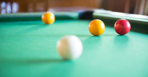 English vs American Pool: Key Differences - Billiards Base